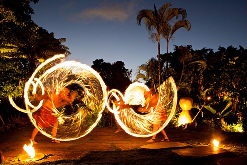 fire_breath_Kauai_Fire_Dance - Soul Fire Productions